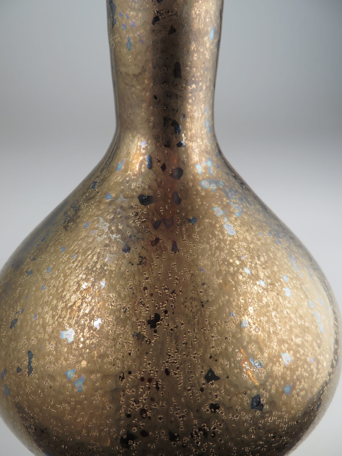 Experiments in Manganese Gold and Iridescent Glazes PART 2; Cones 5-6 ...